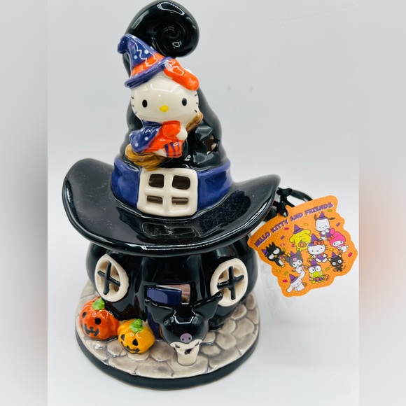 Blue Sky | Accents | Hello Kitty And Kuromi Jack O Lantern Candle House ...